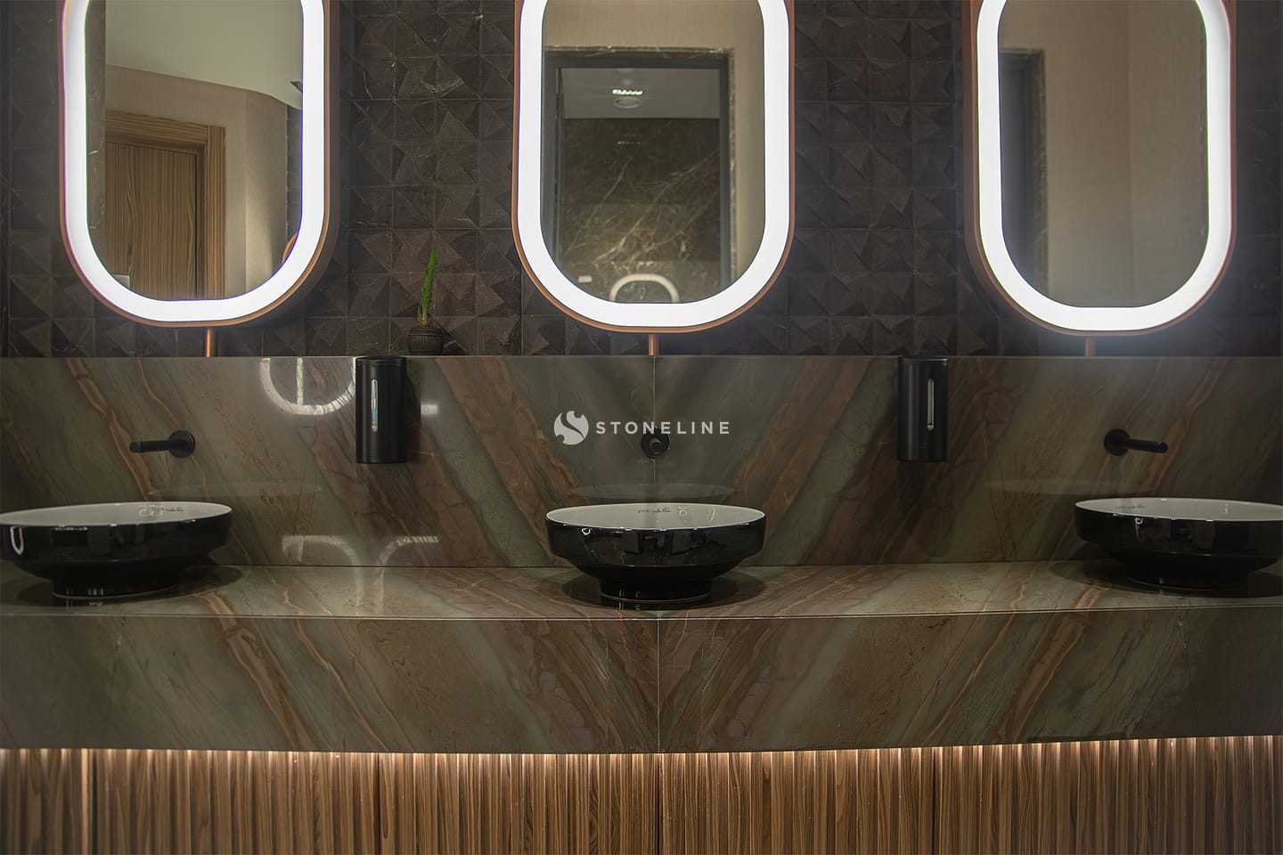 Choosing The Perfect Quartzite - Stoneline